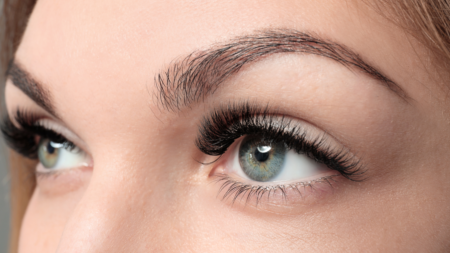 Russian Volume Lashes Training – LJ Beauty Academy